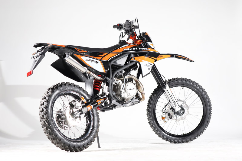 Nicot Motorcycle PT125（モーターガレージグッズ）